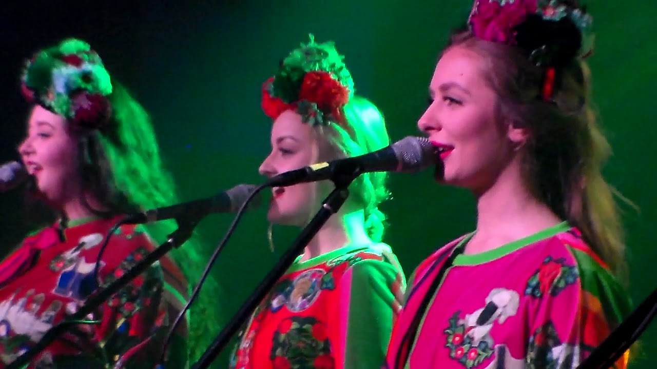 Tulia - Trawnik - YouTube