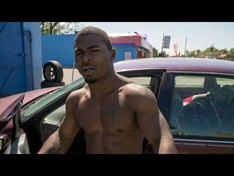Detroit: Living in Ghost Town