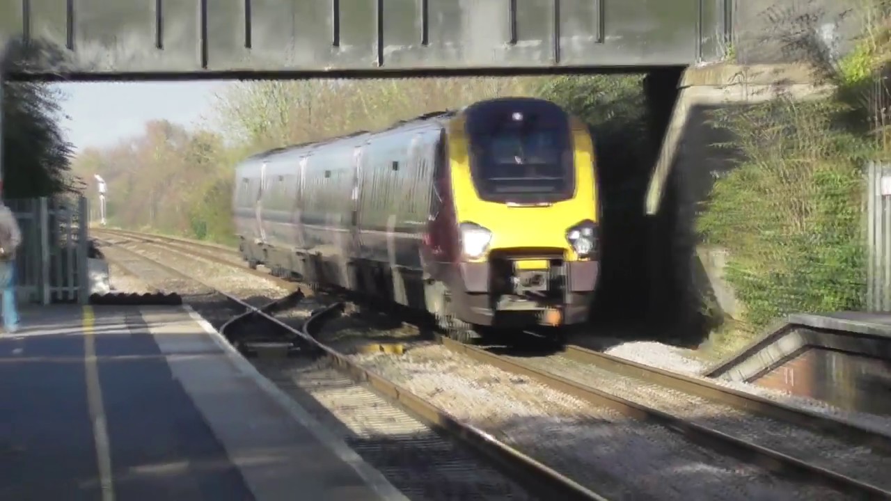 Highbridge & Burnham Station 2/11/17 - YouTube