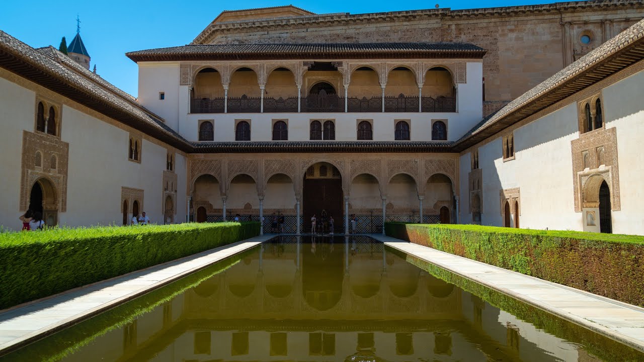 Alhambra Palace, Granada, Spain・4K HDR - YouTube