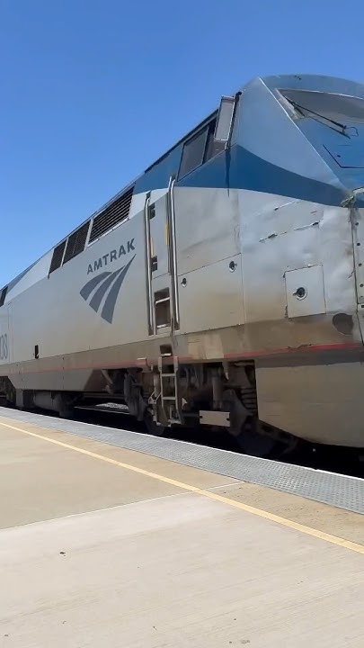 Amtrak SWC 3 Speeds Through Commerce BNSF! - YouTube
