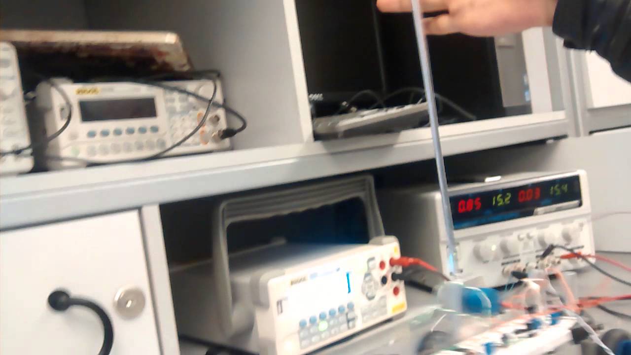 Péndulo Invertido PID Análogo ( calibrando ) - YouTube