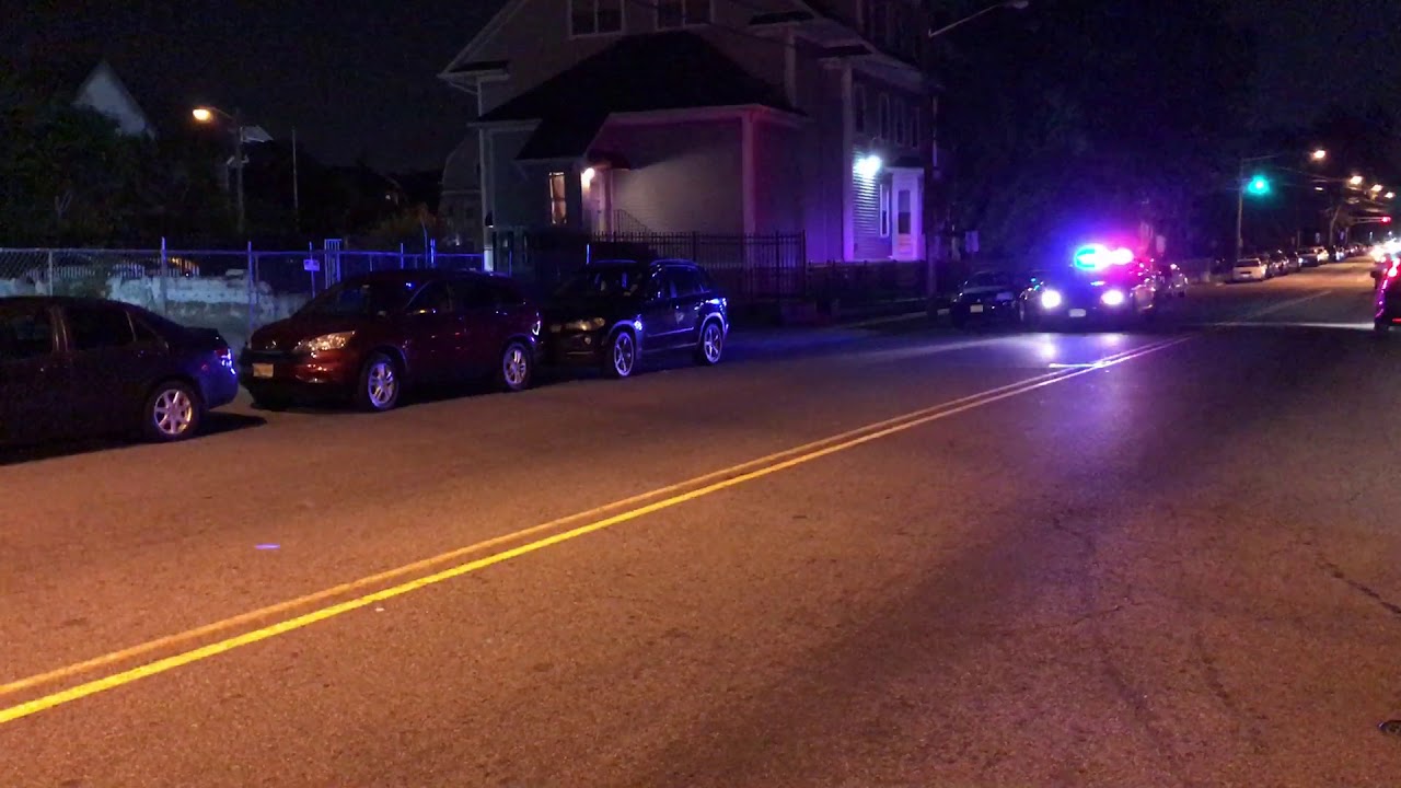 PATERSON POLICE DEPARTMENT CRUISER RESPONDING IN PATERSON, NEW JERSEY ...