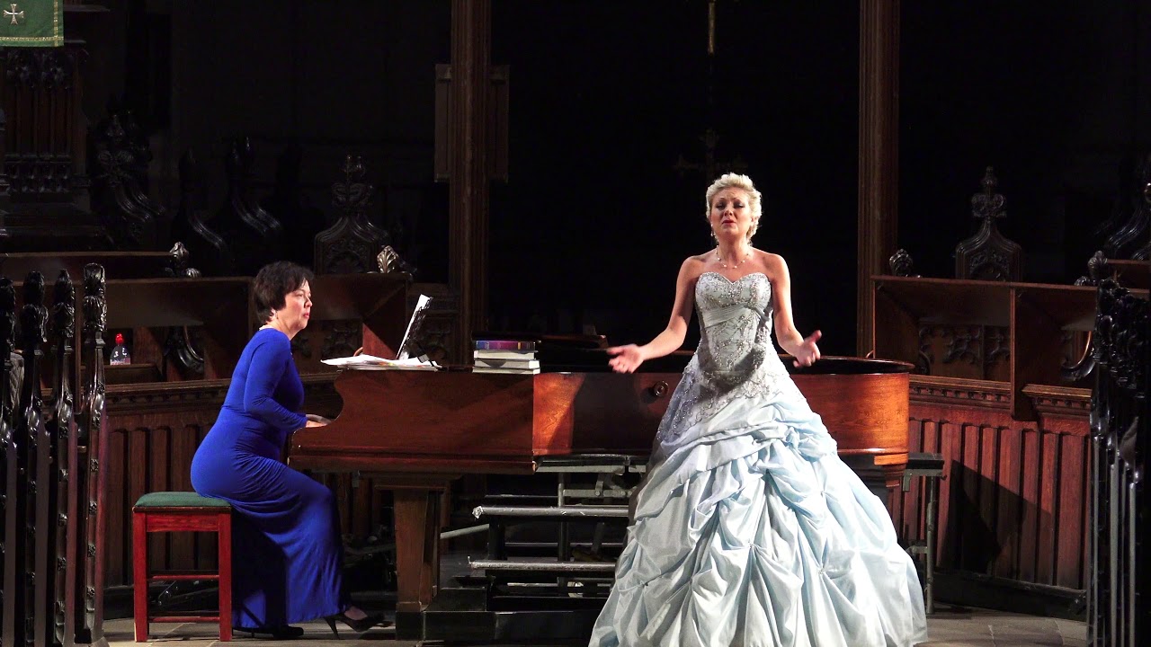 Christina Johnston - Ave Maria by Philippe Rombi - YouTube