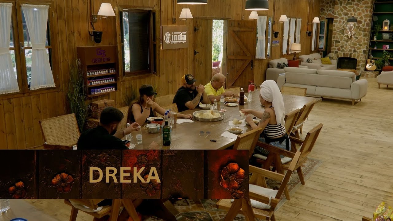 "Sheh si qukapik" / Fermerët ngacmojnë Elinarën gjatë drekës | Ferma ...