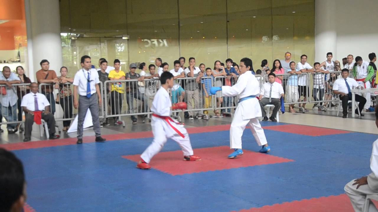 Kyle Francois Kumite 1st Fight - YouTube