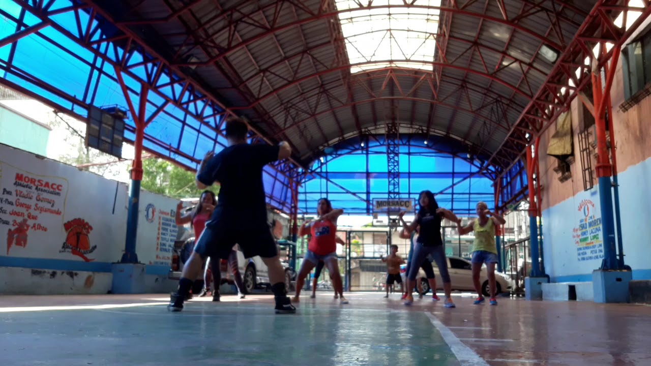 Retro dance Zumba - YouTube