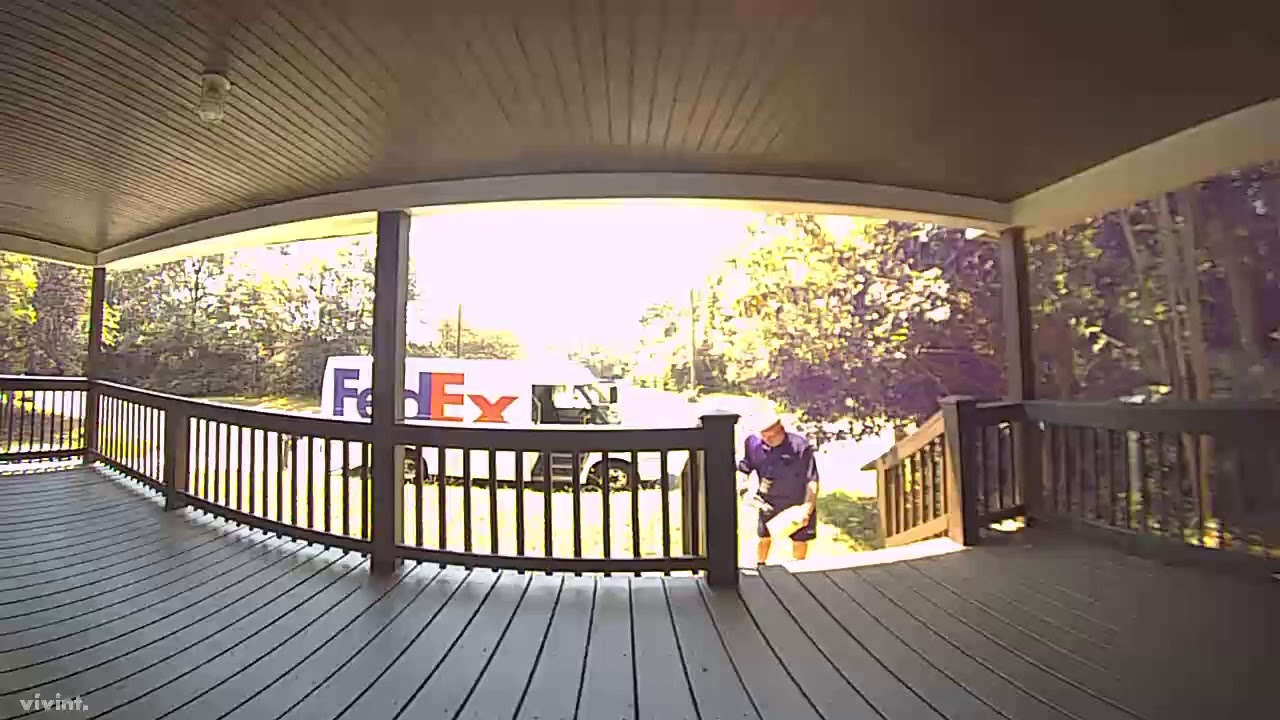 FedEx driver throws my package - YouTube