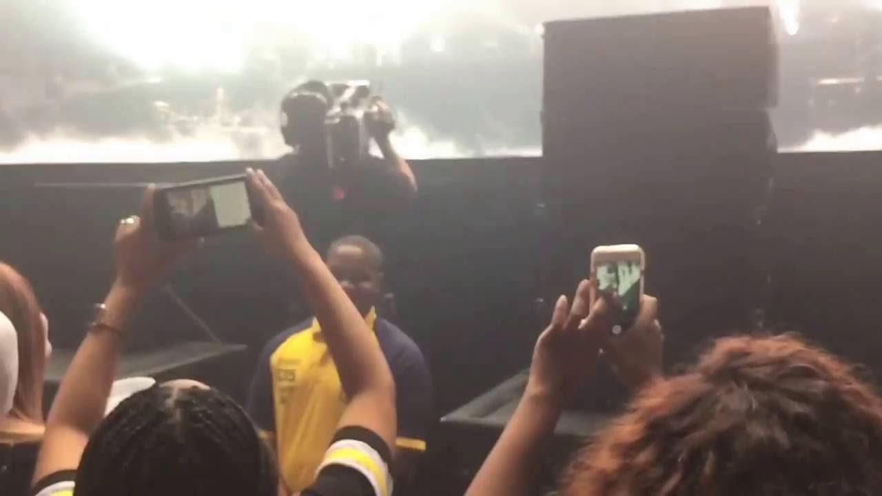 Drake summer 16 tour intro - YouTube