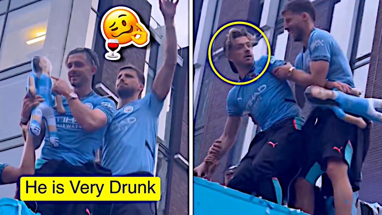 Grealish Almost Fell Off the Man City Parade Bus 😅 - YouTube