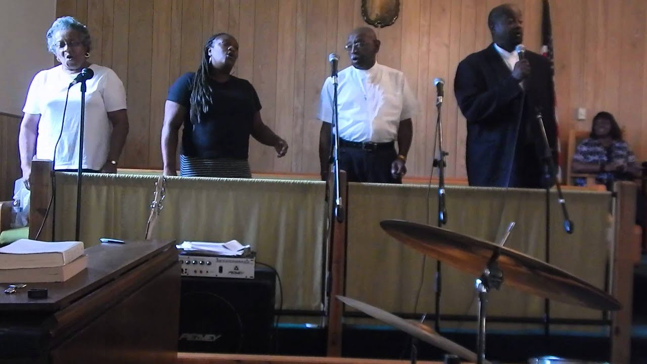 Burke Family Singers - YouTube