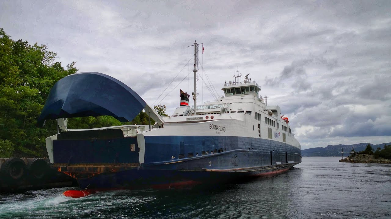 Fjord1 ferries Boknafjord & Husavik departs Sandvikvåg - YouTube