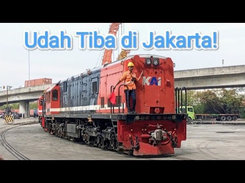 Lokomotif CC 201 89 17 & CC 201 83 46 udah tiba di Jakarta | Hunting ...