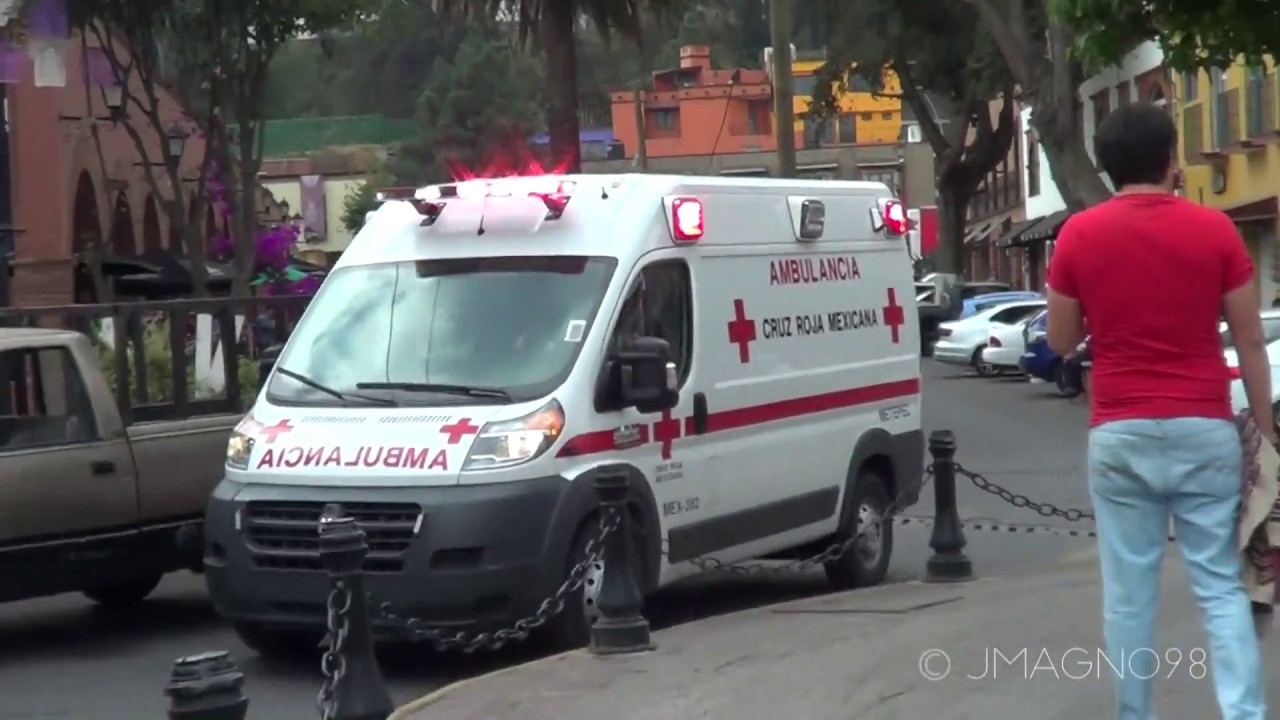 Mexican Red Cross unit MEX-382 responding urgently at Metepec, State of ...