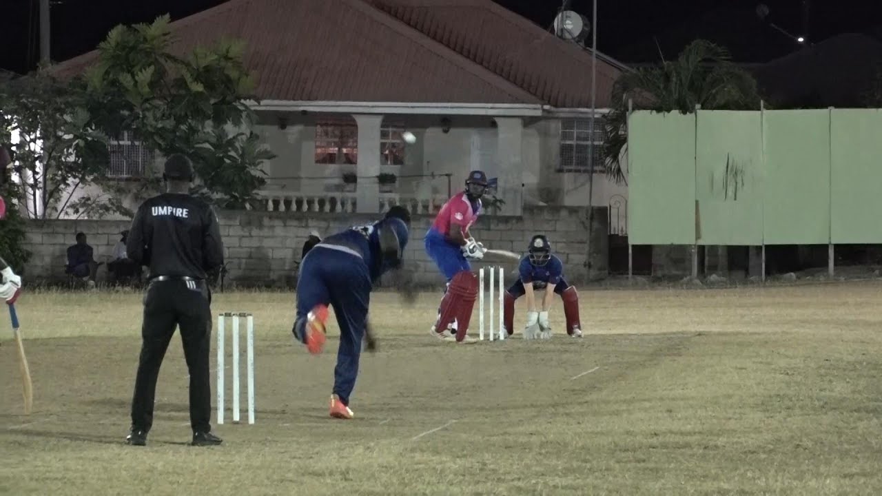 Skins 6ers defeats Voyagers by 8 wickets - YouTube