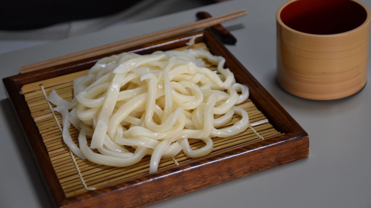 Homemade Udon and Traditional Calligraphy Class in Tokyo - YouTube