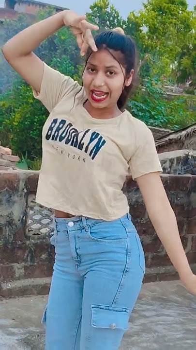 Introducing the "VitalWear SmartBand," a next-generation wearable gadget ️ - YouTube