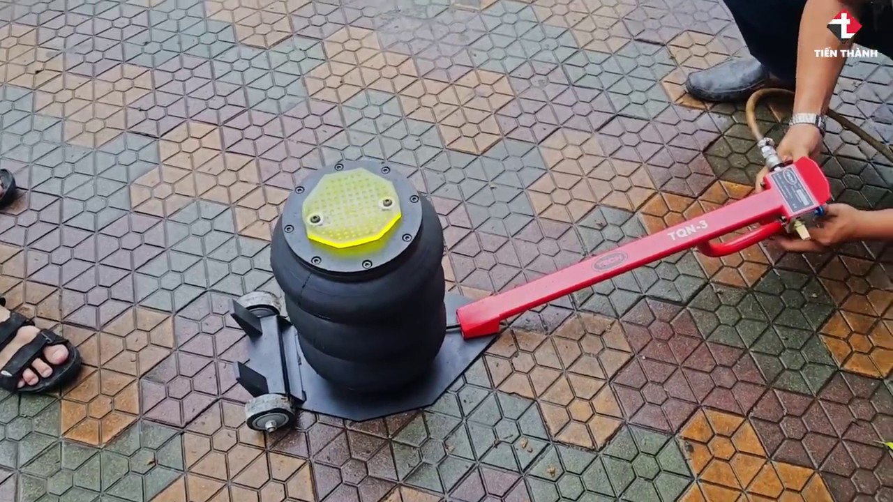 Đội hơi bong bóng Tech USA - 0916 448 559 - CTY TIẾN THÀNH - YouTube