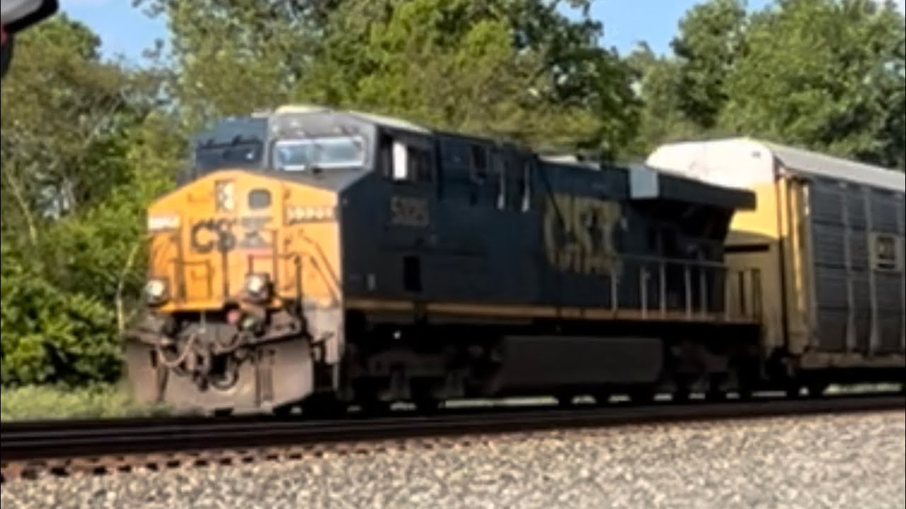 Westbound CSX auto train - YouTube