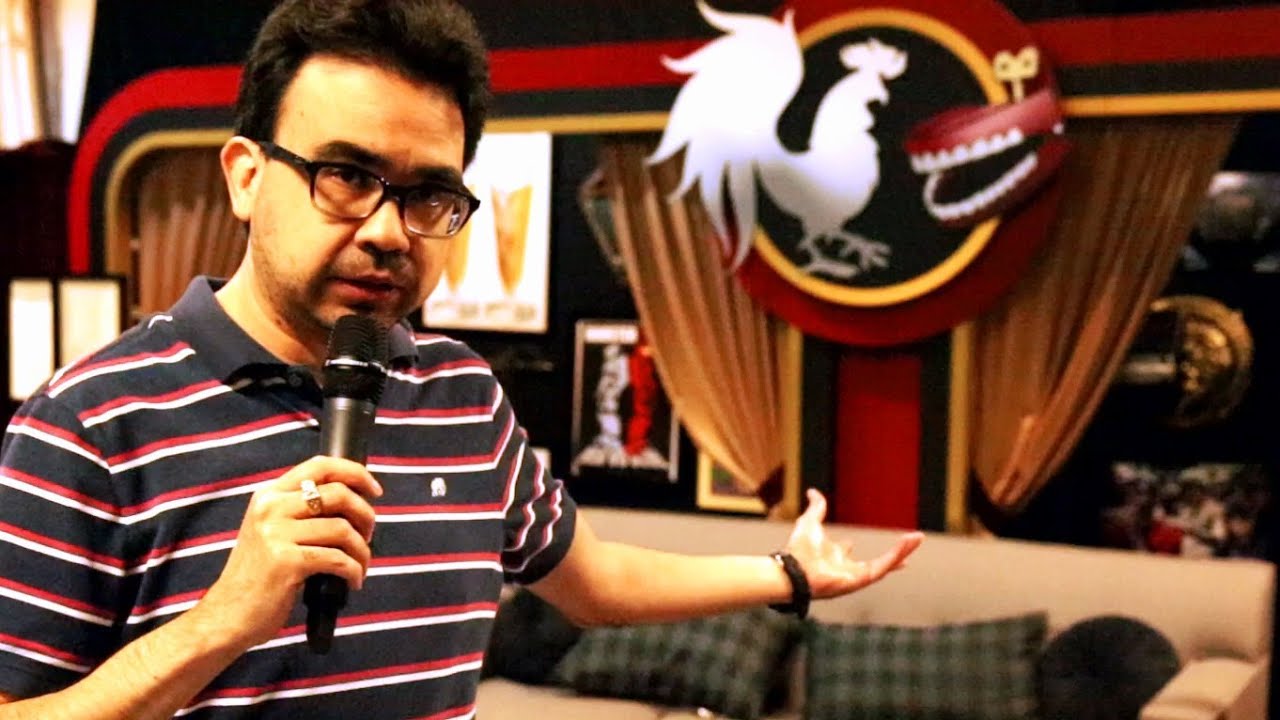 Rooster Teeth Studio Tour | The Throne of King Gus - YouTube