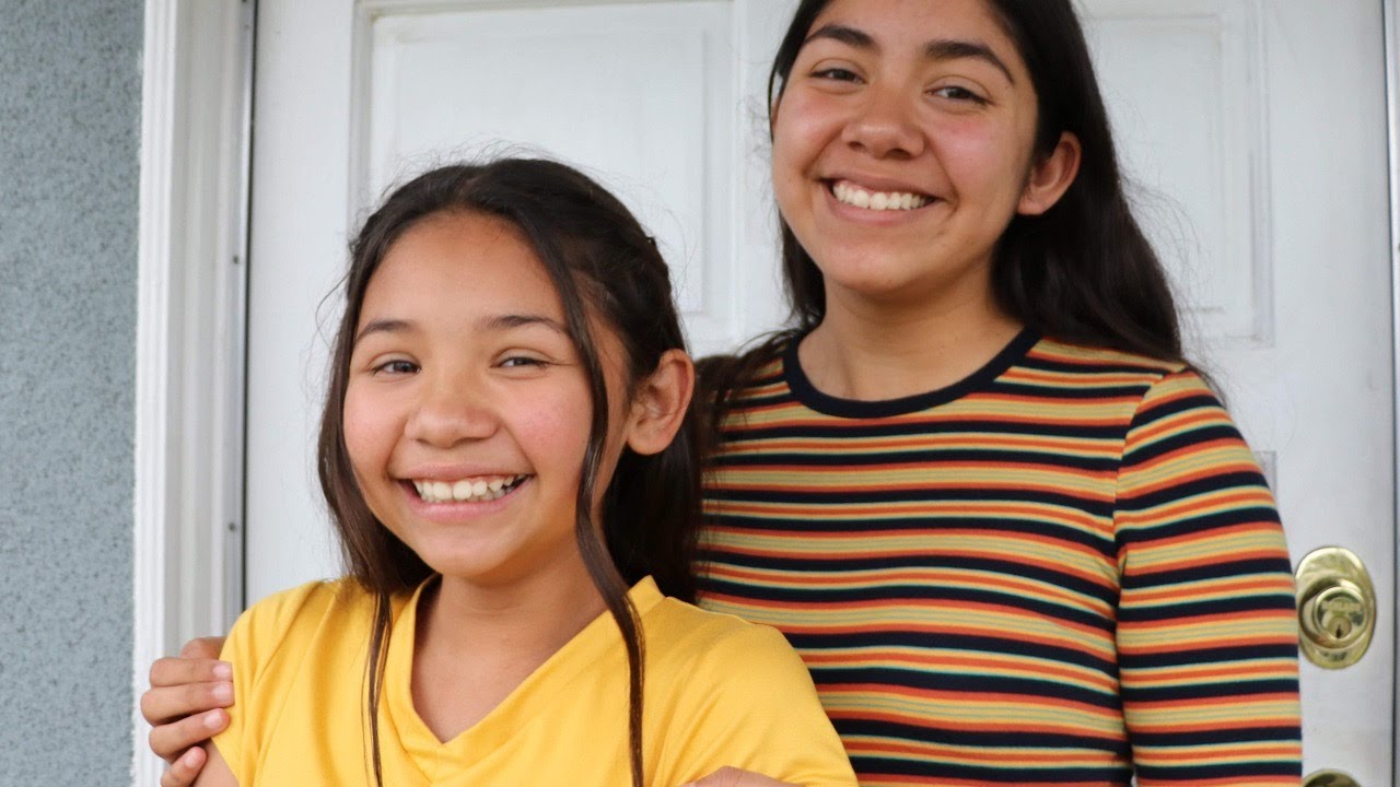 Saying hello and a quick surprise! - YouTube