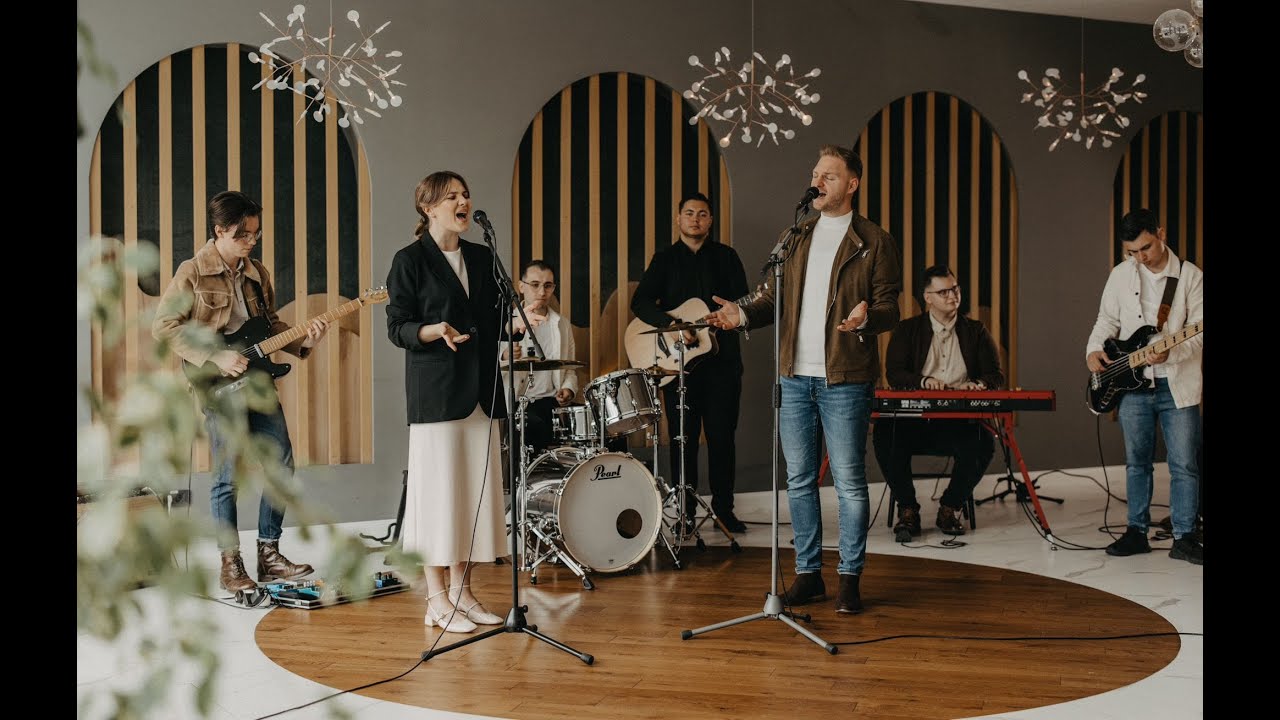 Denis Stranis ft. Emma Repede | God of All my days - YouTube