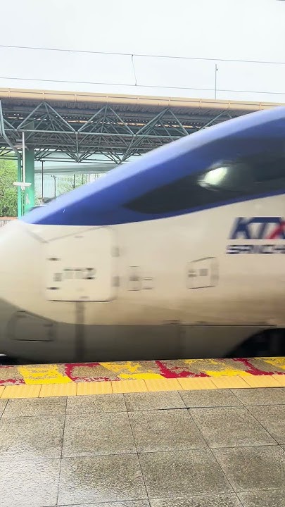 [신우TV] KTX 산천 용산발 여수엑스포행 #593, 용산발 목포행 #4041 중련 영등포역 통과 - YouTube