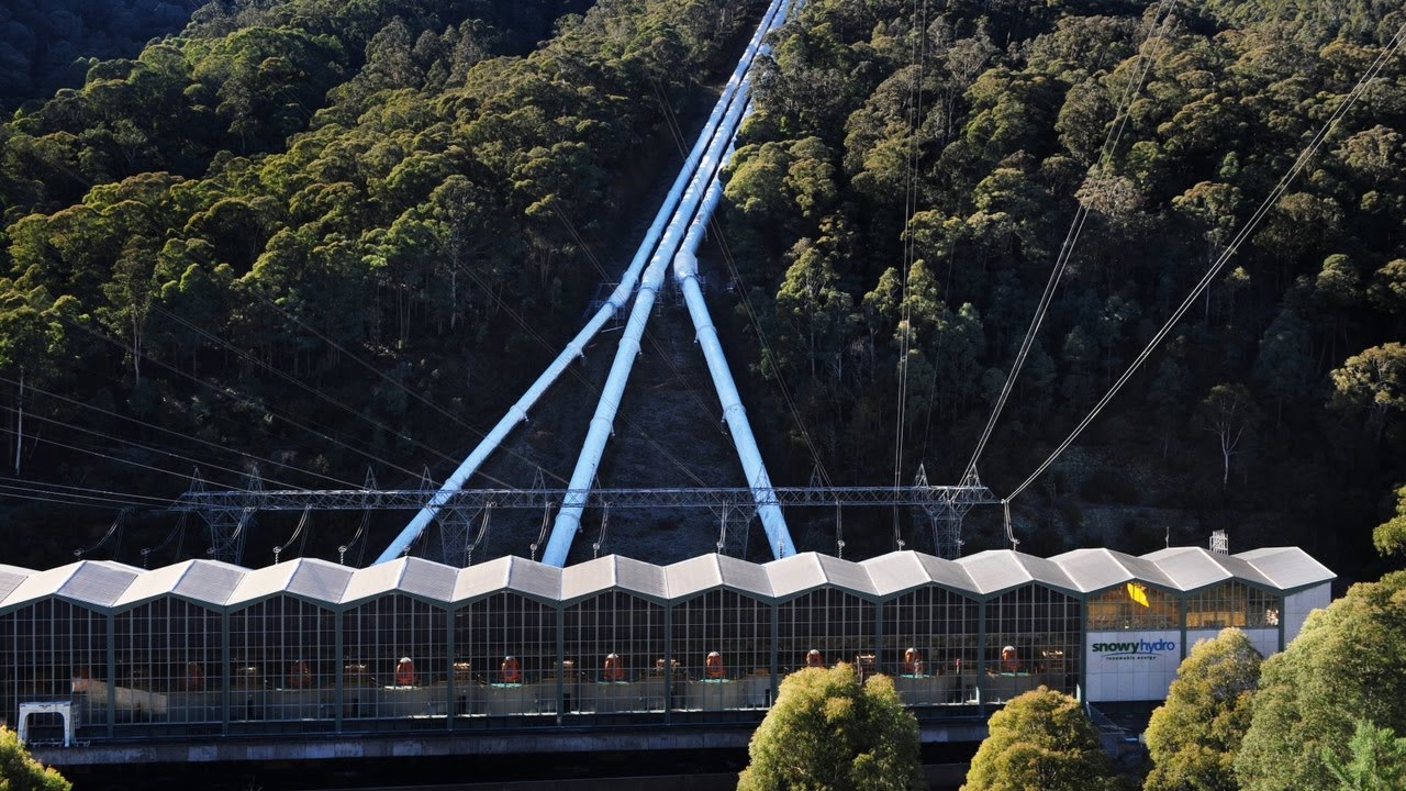 Former Snowy Hydro workers share stories for 70-year anniversary - YouTube