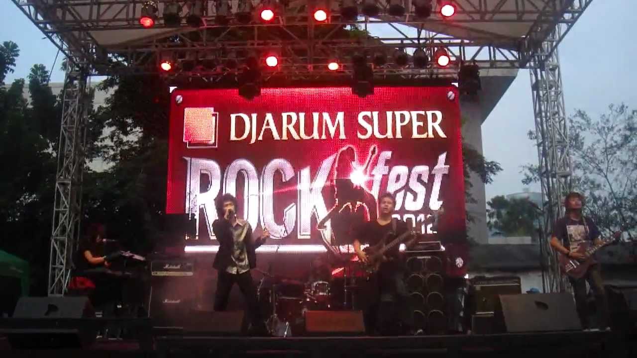 ZEROSIX PARK LIVE DJARUM SUPER ROCK FEST 2012 - PGC MY MIND.MP4 - YouTube