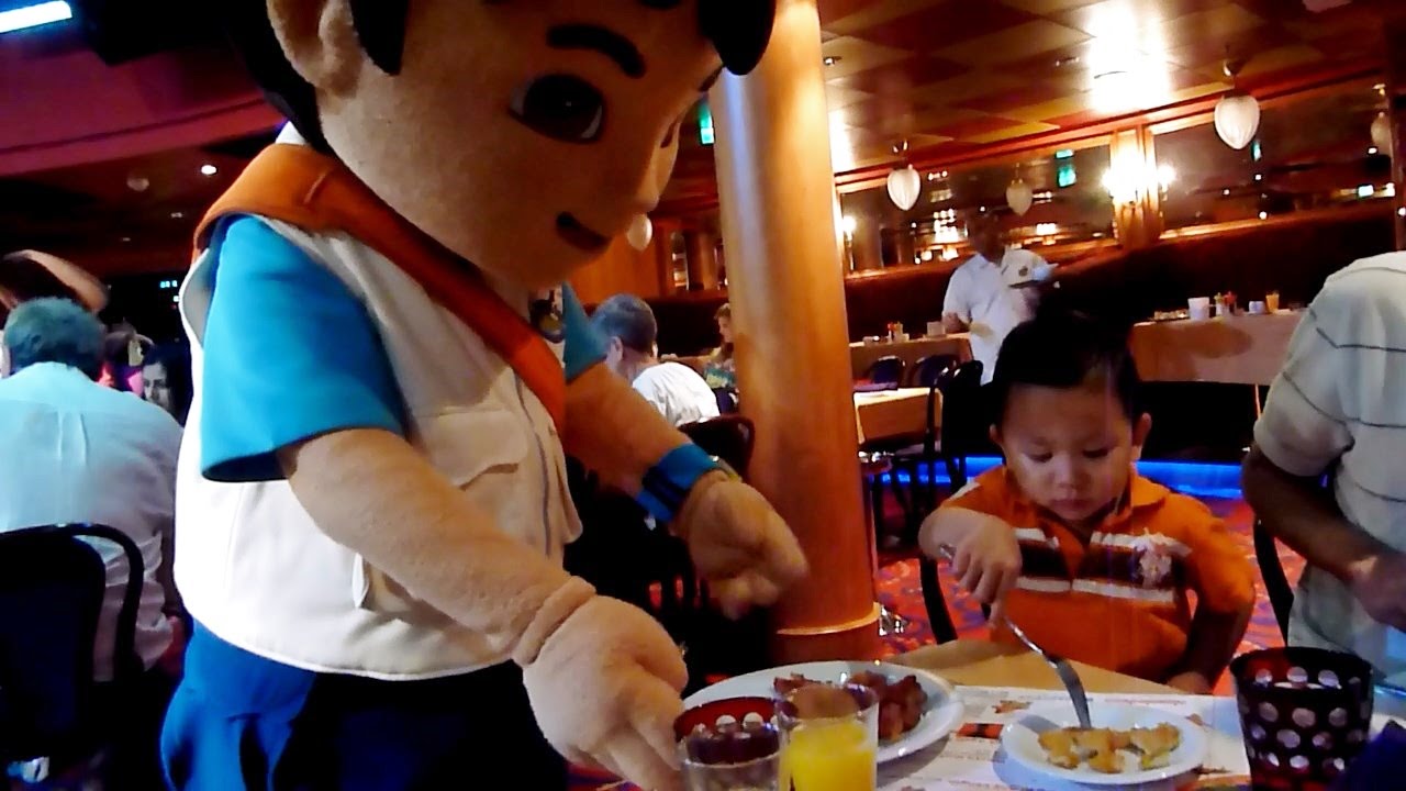 Diego @ NCL Nickelodeon Character Breakfast Norwegian EPIC - YouTube