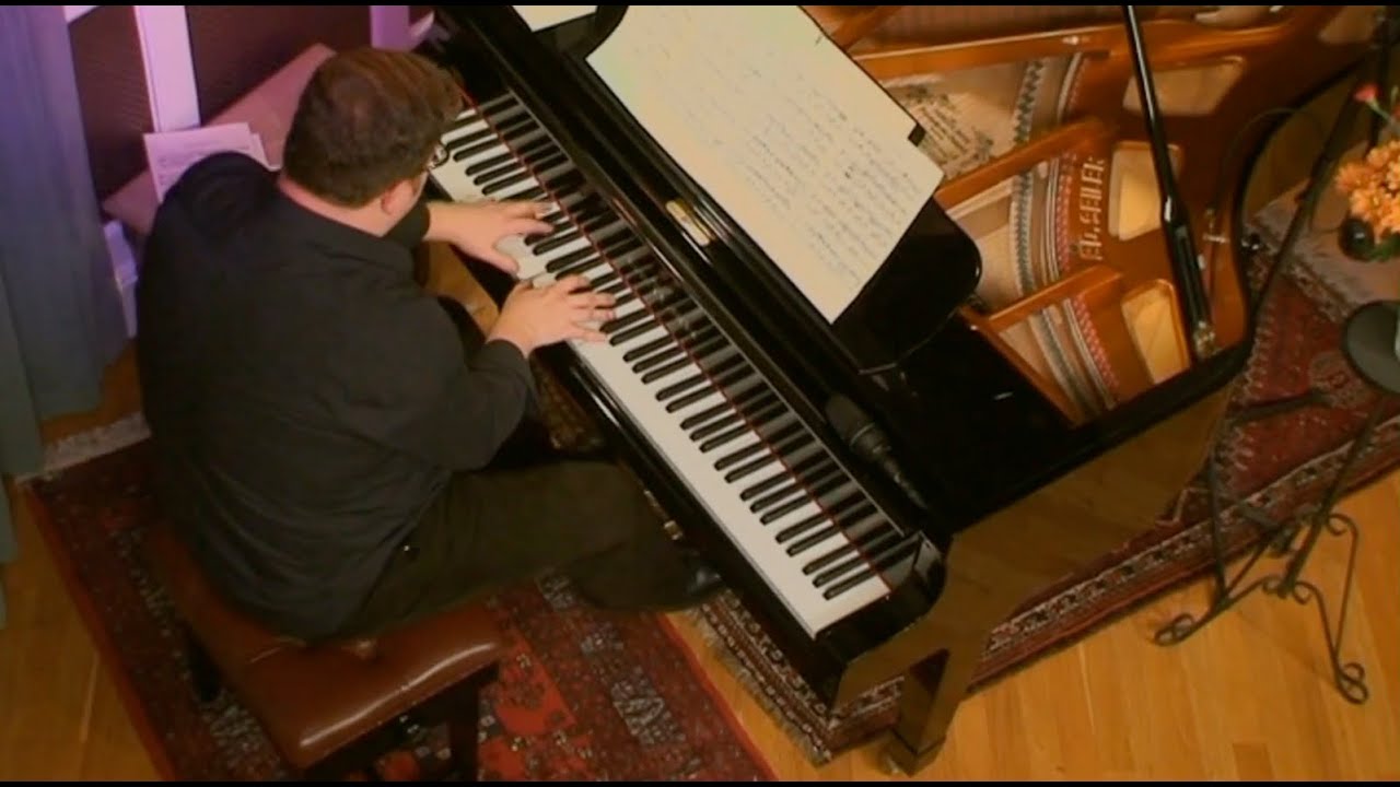 Christopher Duckett performs Everything's In Rhythm With My Heart - YouTube