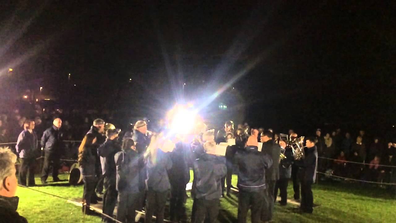 Boarshurst silver band greenfield whit friday 2015 - YouTube