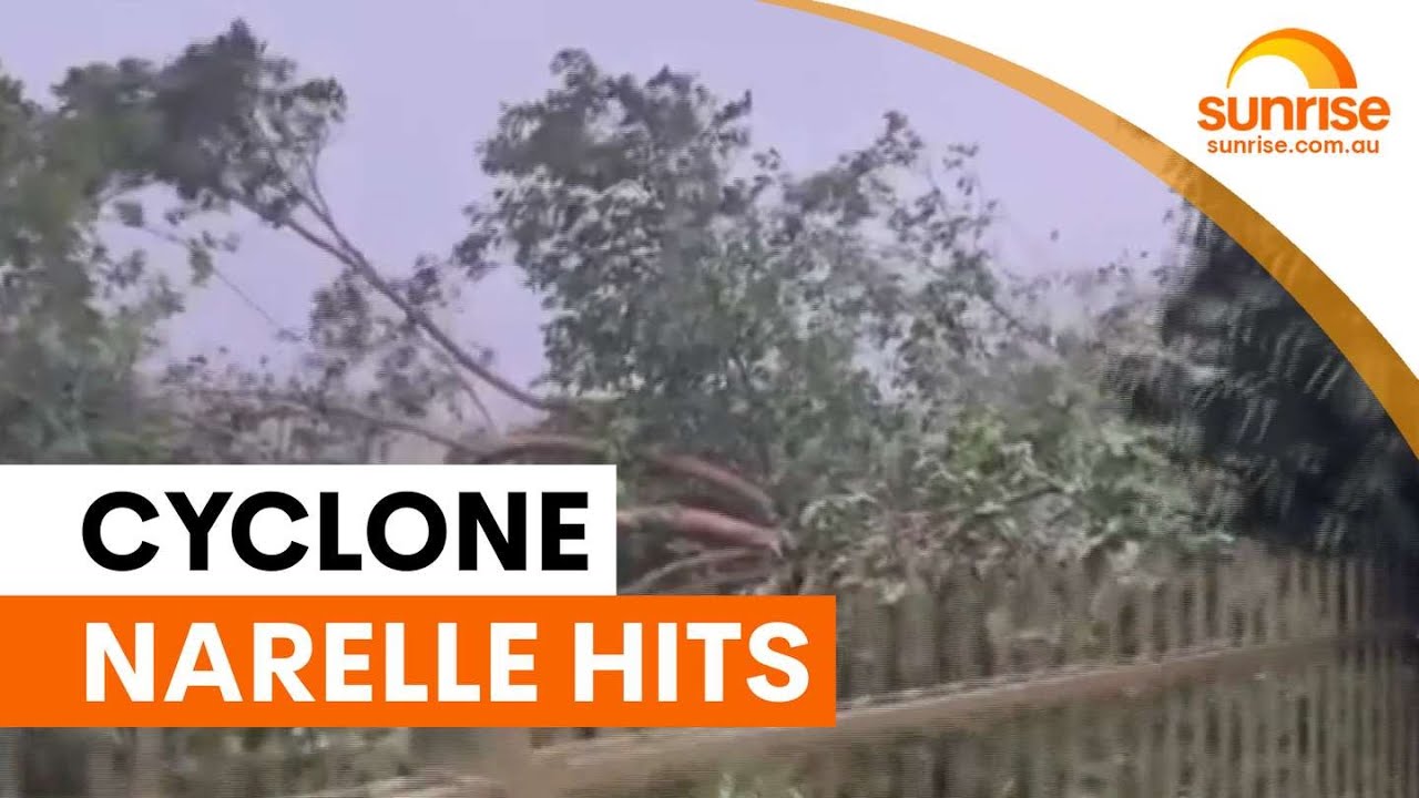 Cyclone Narelle batters Northern Territory's Top End | Sunrise - YouTube