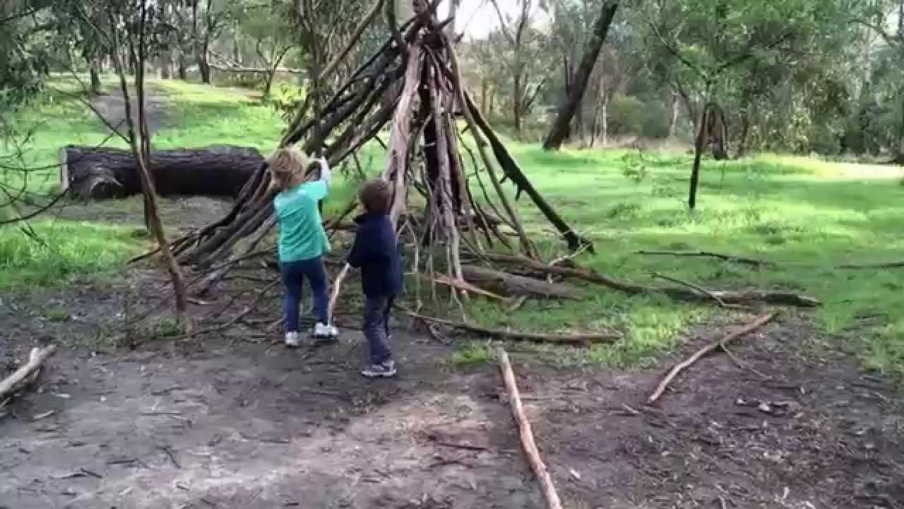 Westgarth Bush Kinder - YouTube