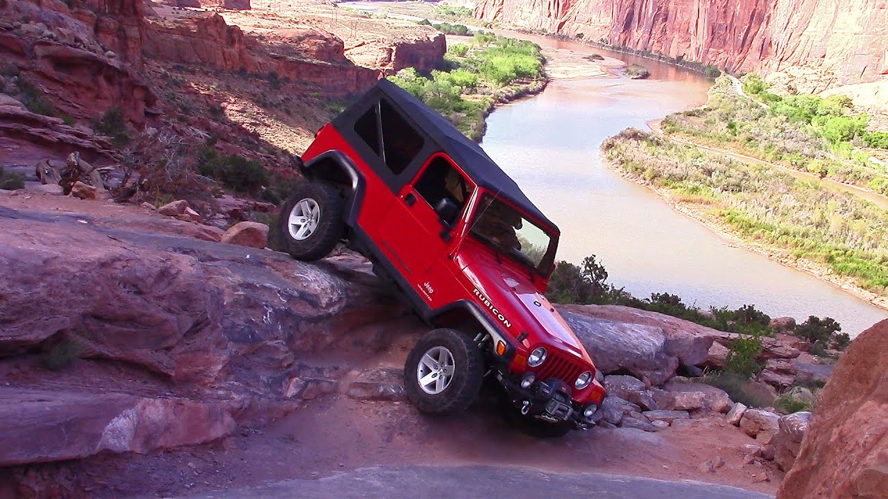 Shiny Side Up: Jeeping Moab Rim - YouTube