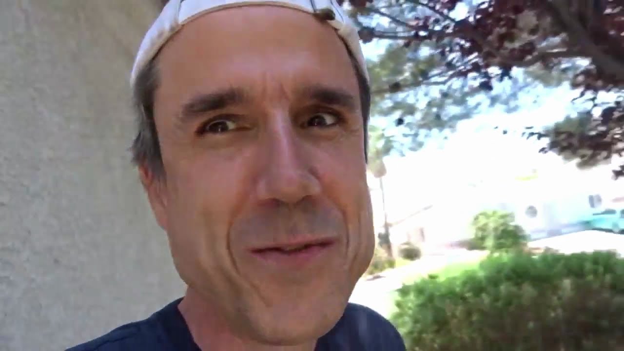 Terry Davis - "Comin' Down The Mountain" - YouTube