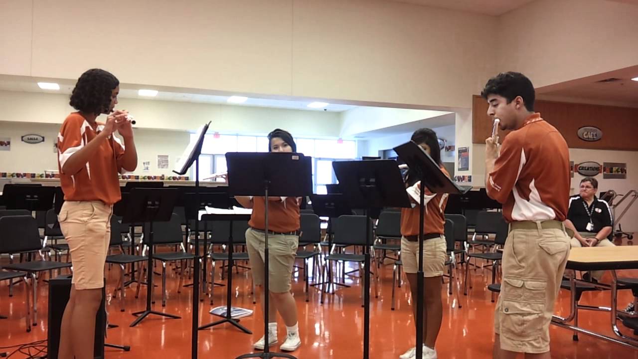 Joey and the Hutto flute choir - YouTube