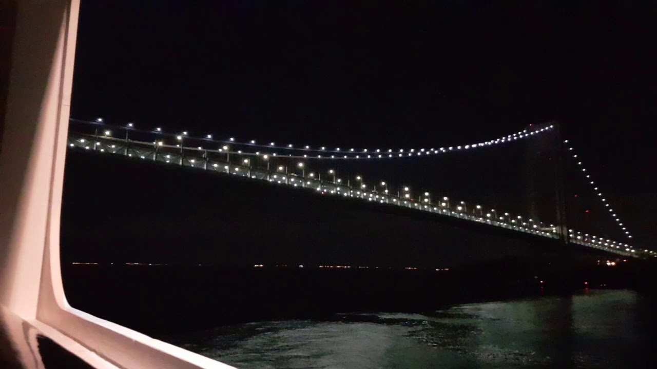 Cunard queen Mary 2 verrazzano-narrows bridge new York - YouTube