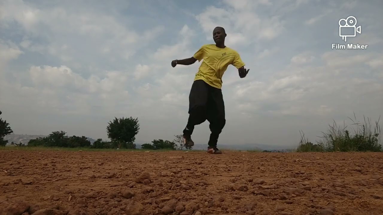 Bruce U kungfu. - YouTube