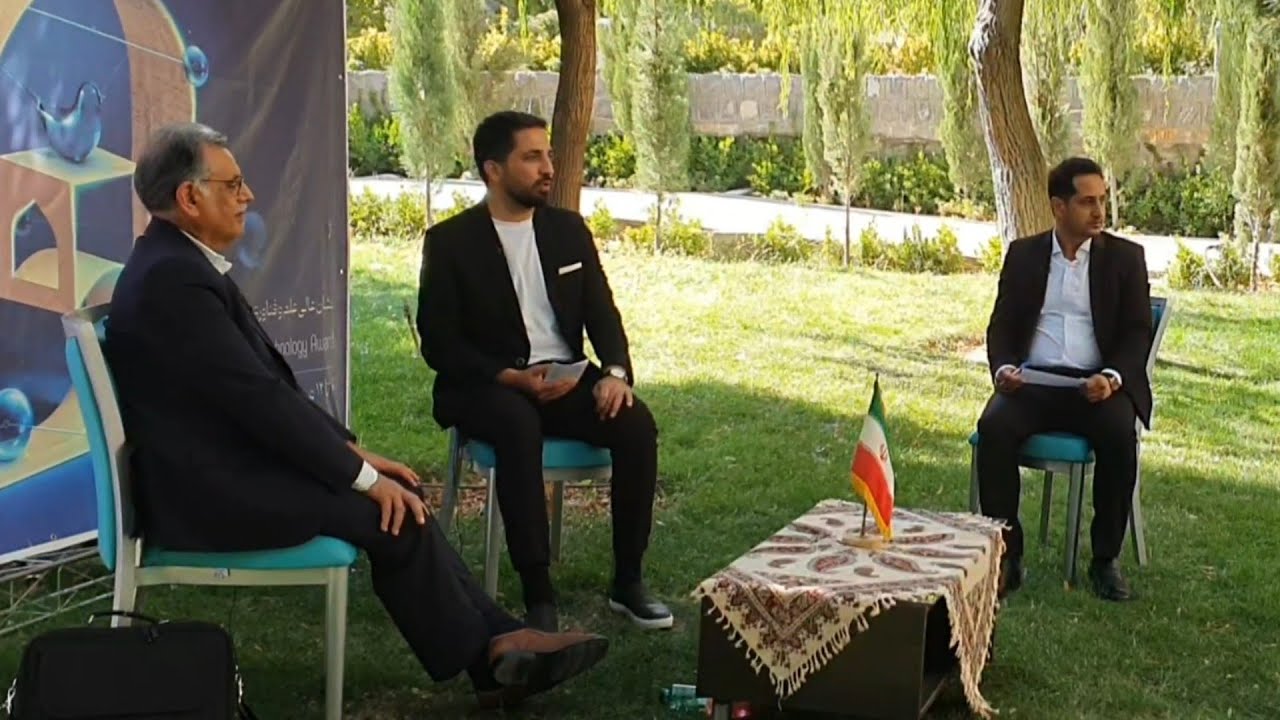 Professional simultaneous interpreter from English to Persian by Ahmad ...