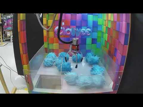 Clawee Online Claw Machine App beat payout on Coin Claw Machine - YouTube