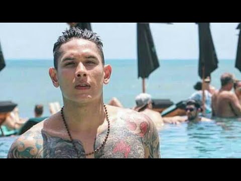 6 Artis Ganteng Ini Ternyata Punya Tato, No 3 Gak Nyangka Padahal Dulu Culun