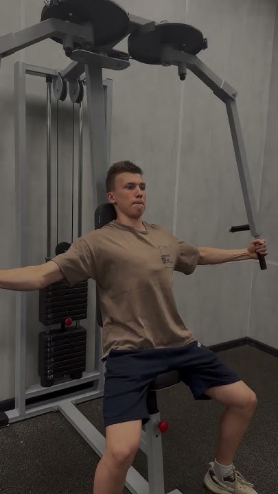 День груди #спорт #sports #motivation ф - YouTube