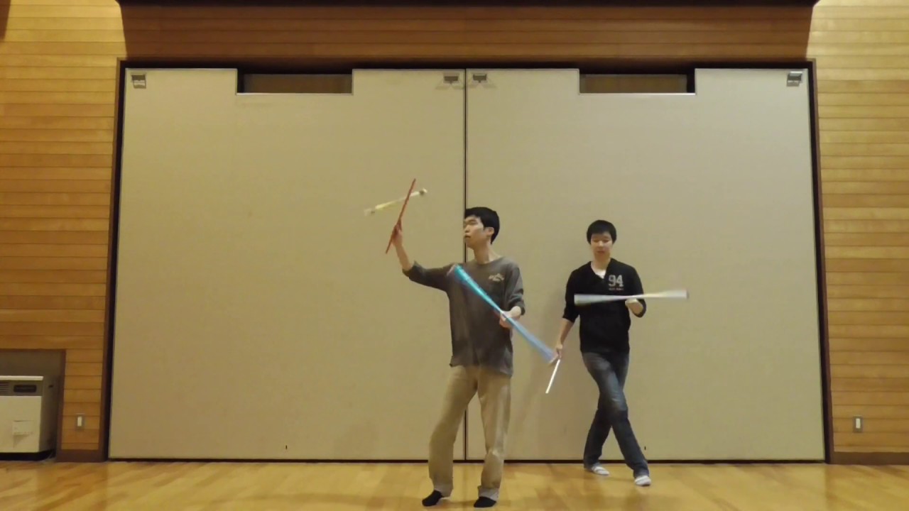 Pair devilsticks practice - YouTube