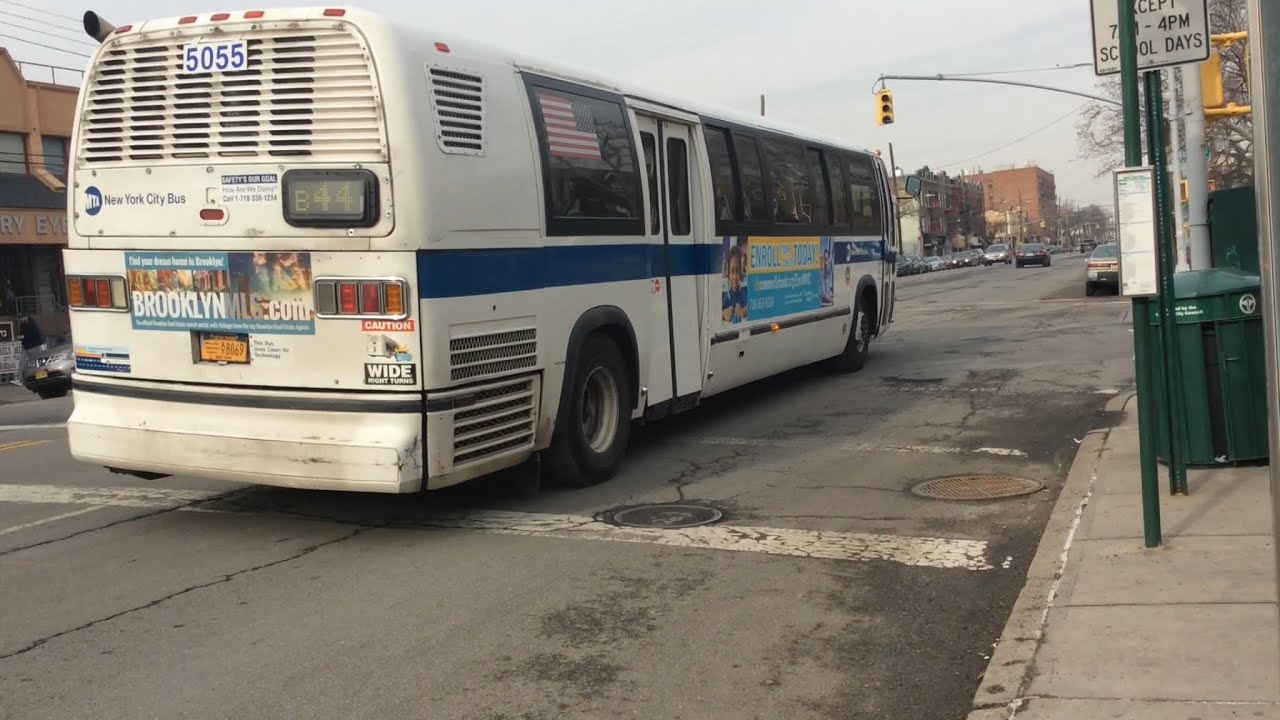 MTA New York City Bus 1999 NovaBus RTS #5055 on the B44 @Nostrand Av ...
