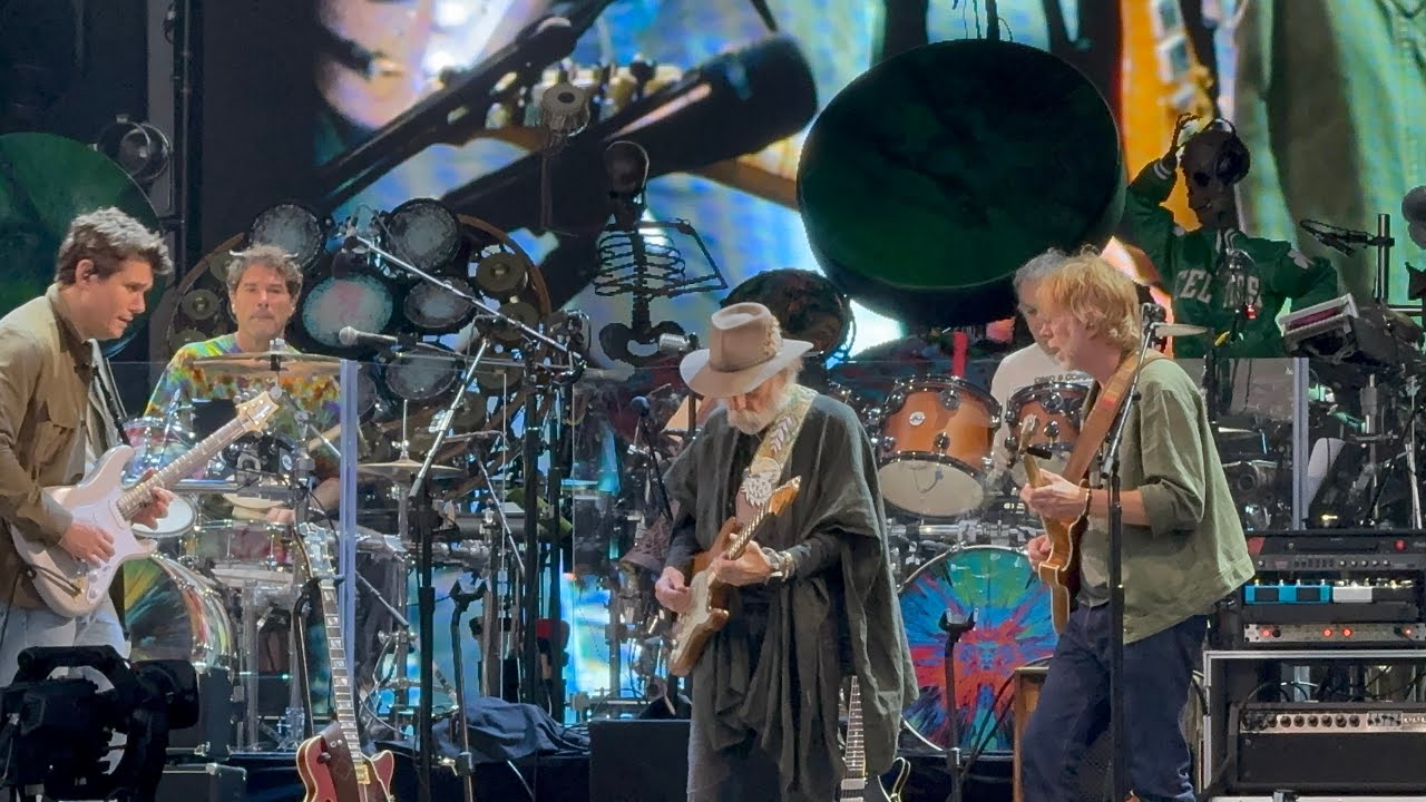 Dead & Company + Trey Anastasio “Scarlet Begonias + Fire on the ...