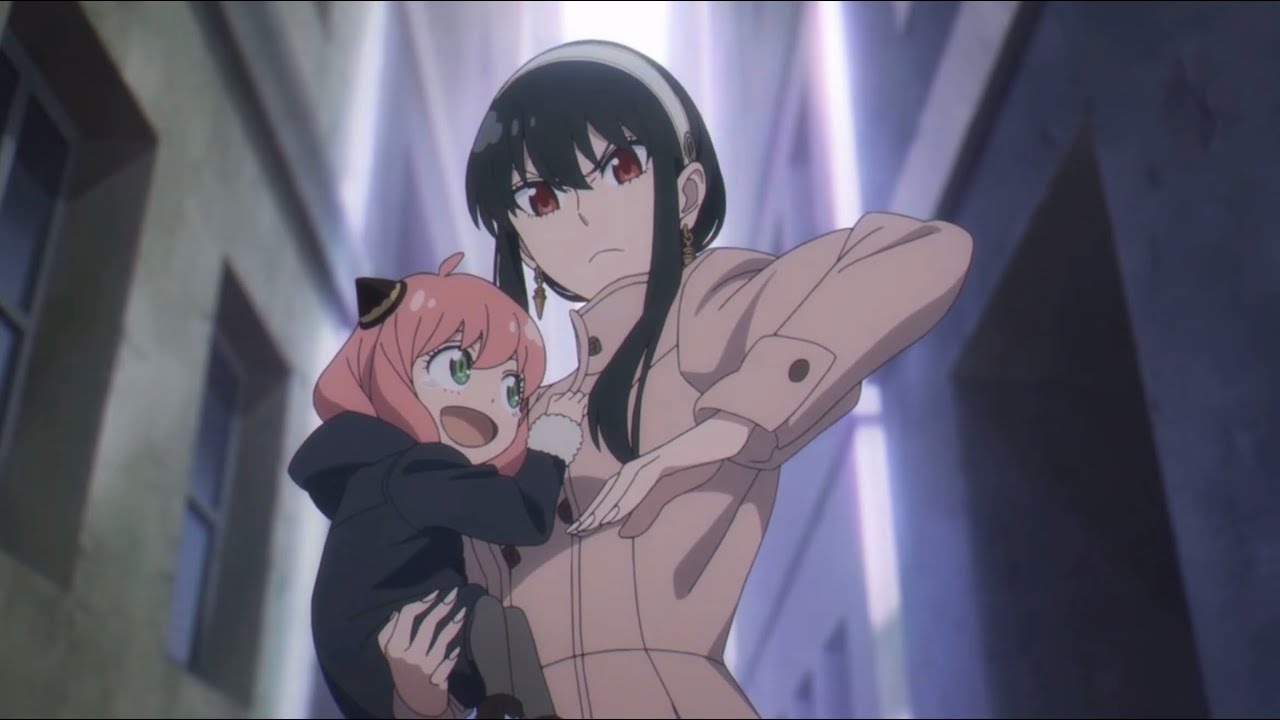 Yor Forger moments spy x family episode 1 part 2 - YouTube