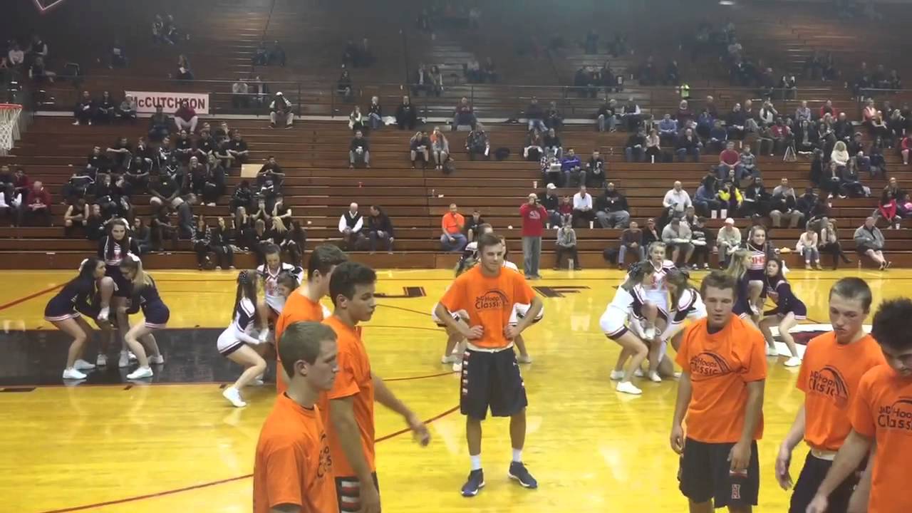 HHS Cheer Starting Lineup - YouTube
