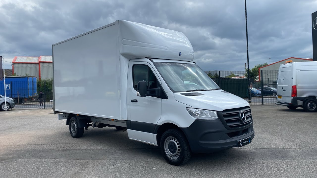 YC72WCZ -- Mercedes-Benz Sprinter 2.0 315 CDI Progressive RWD L2 Euro 6 ...