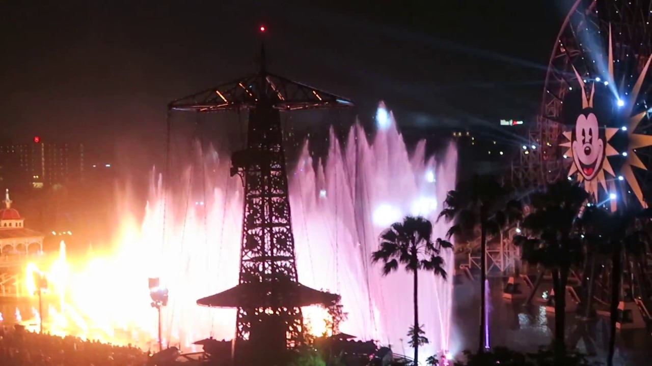Water Fountain Show At Disney's California Adventure - YouTube